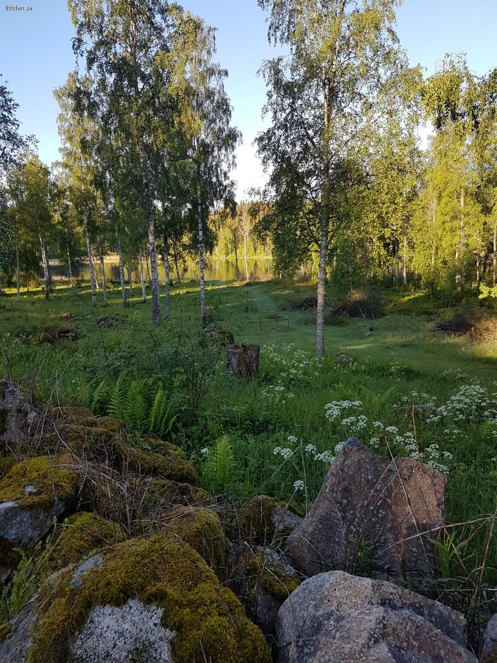 Nice cottage with lake view - Rent #15364 on fritiden.se